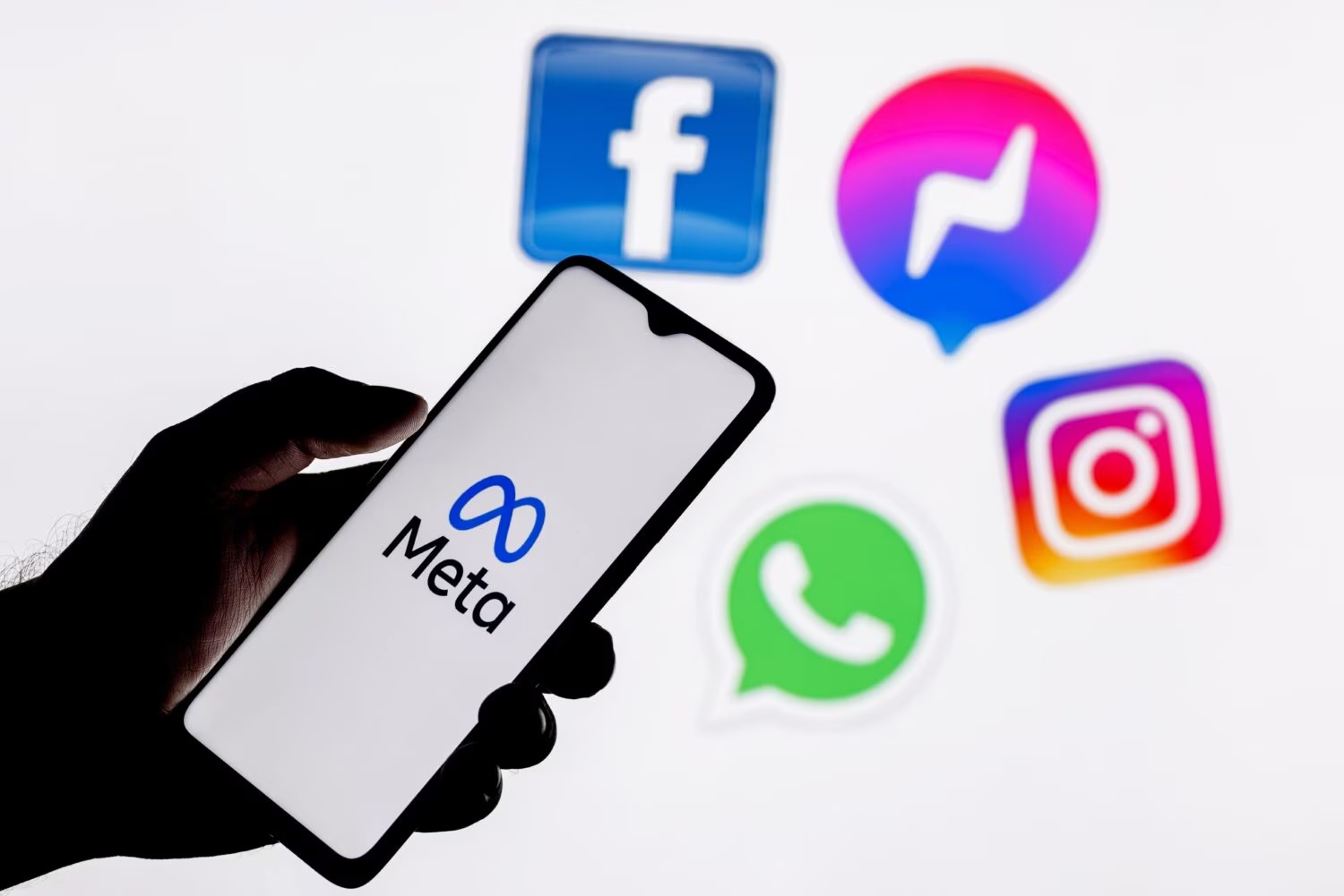 Meta vai cobrar por novas funcionalidades no Facebook, Instagram e ...